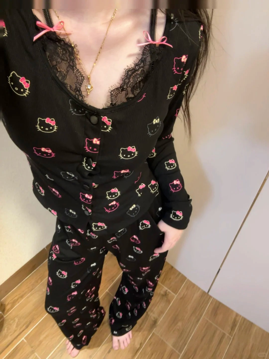 Hello Kitty Black Pajama Sets Sleepwear Nightwear Pjs Lounge Sets – Pink Heart